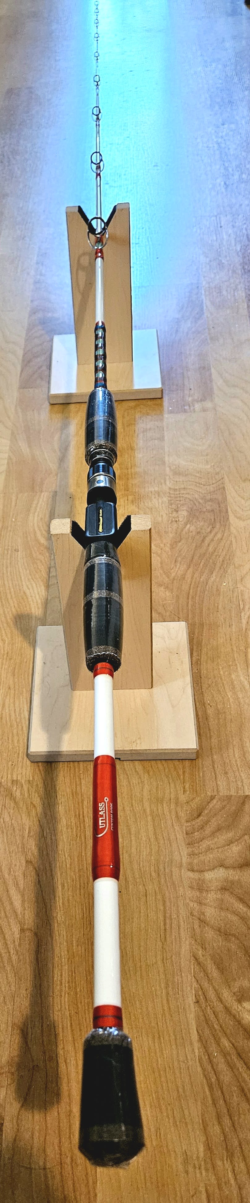 #402 Cutlass SC84MH-W Graphite Split Grip Casting Rod - LINESIDE ...