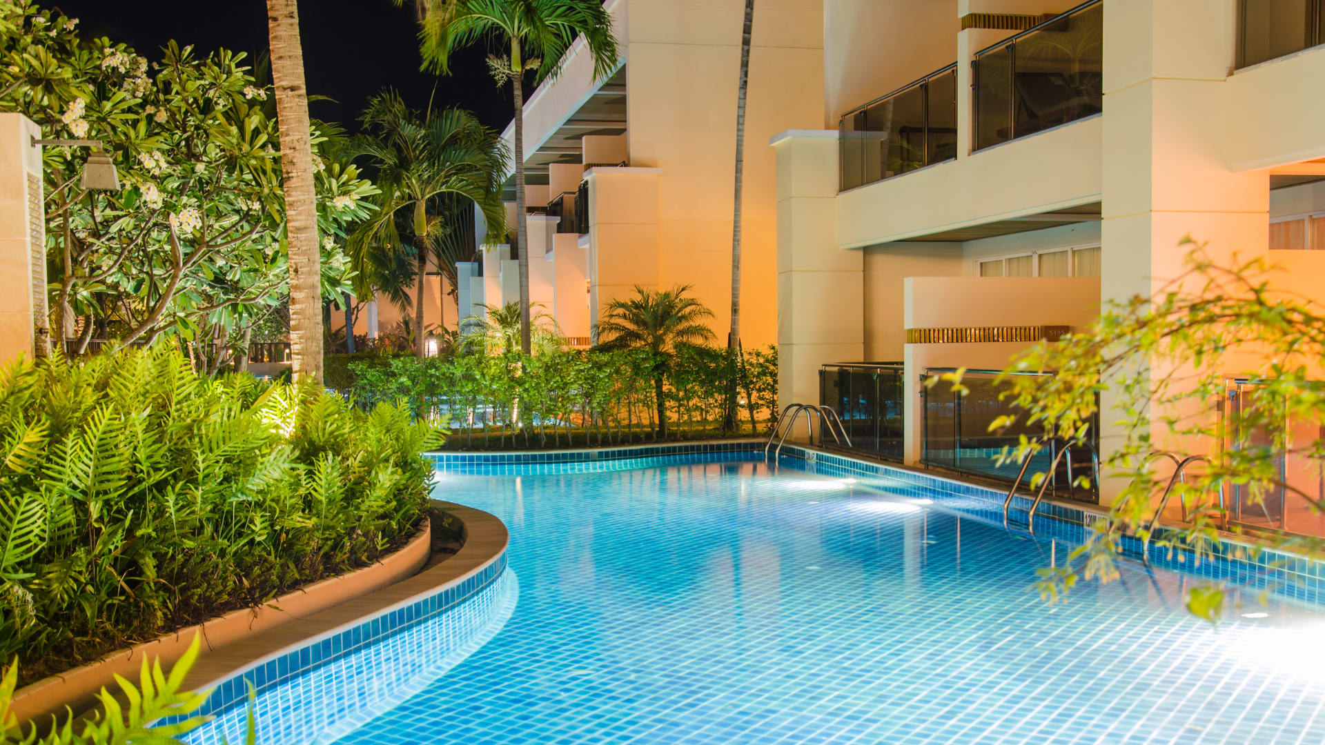 Pool Inspections - Pool Maintenance - Mike's Pool Care | Professional ...