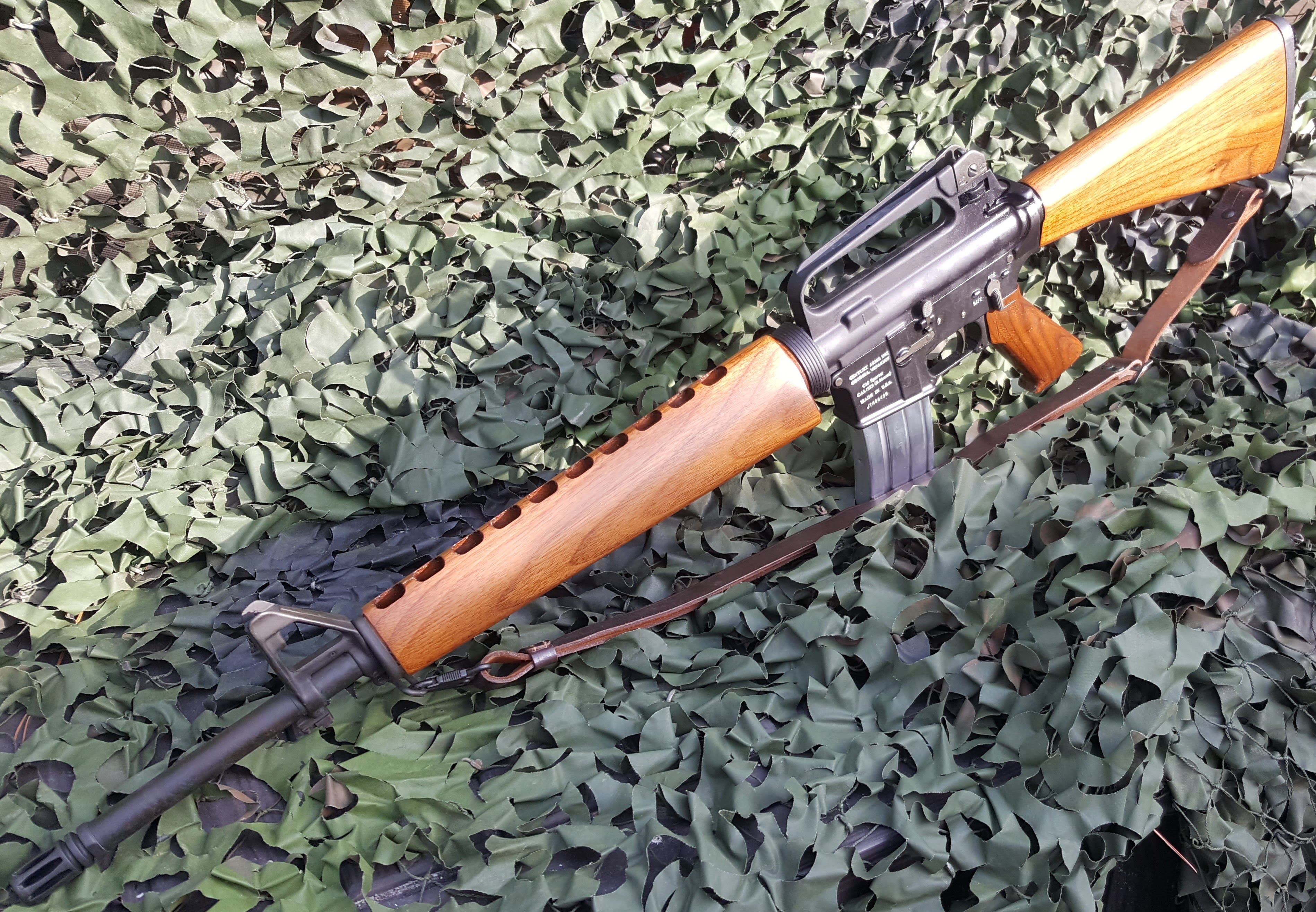 AR-15 Wood Set AR-10 Wood Set Walnut