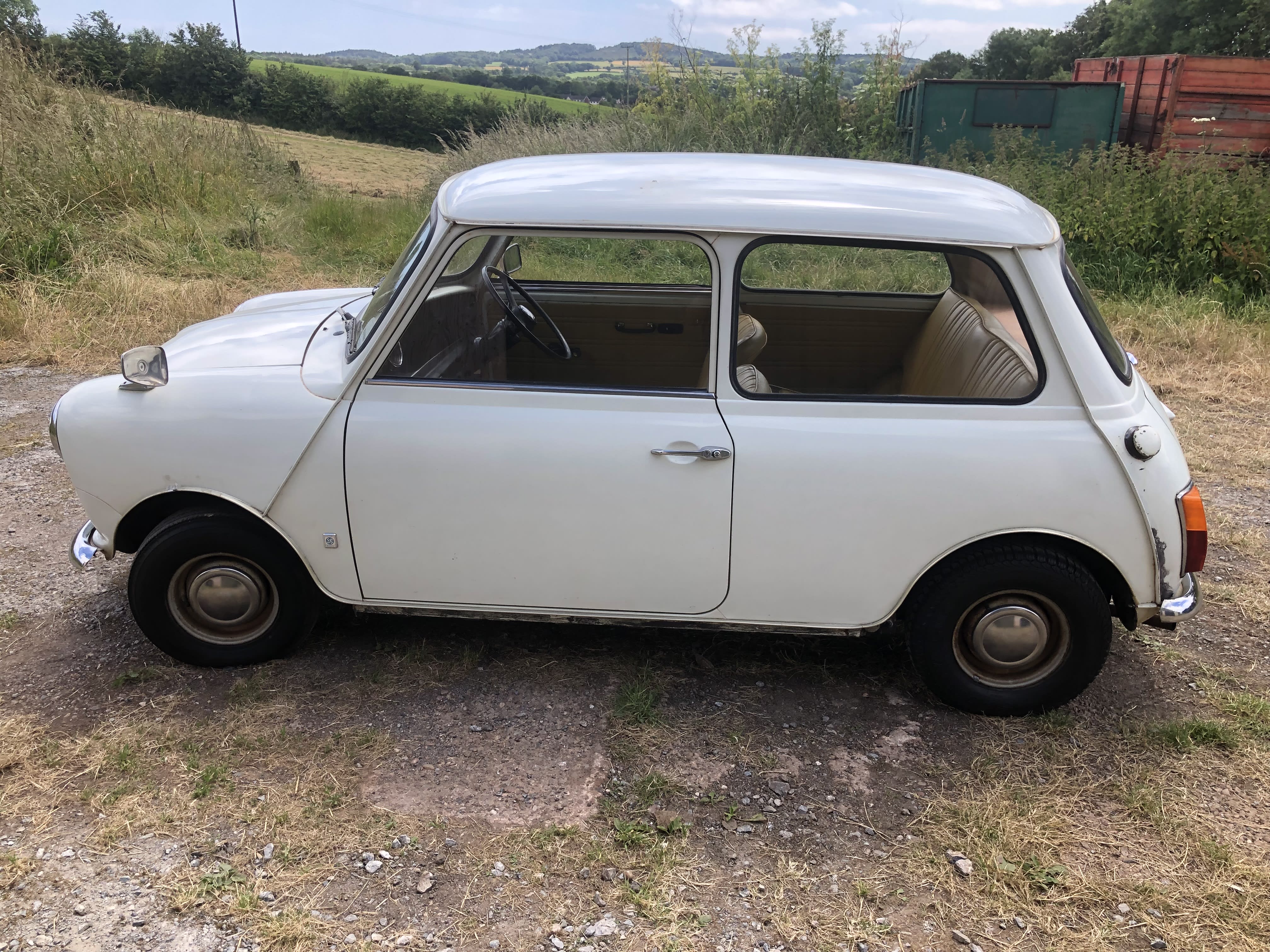 1973 Mini 850 - SOLD - Stock - Red 7 Classics Ltd | Classic Car Import ...