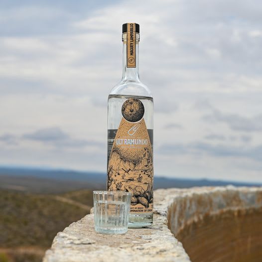 Mezcal Ultramundo Lamparillo Silvestre - Los Mezcales - Aylluclub ...