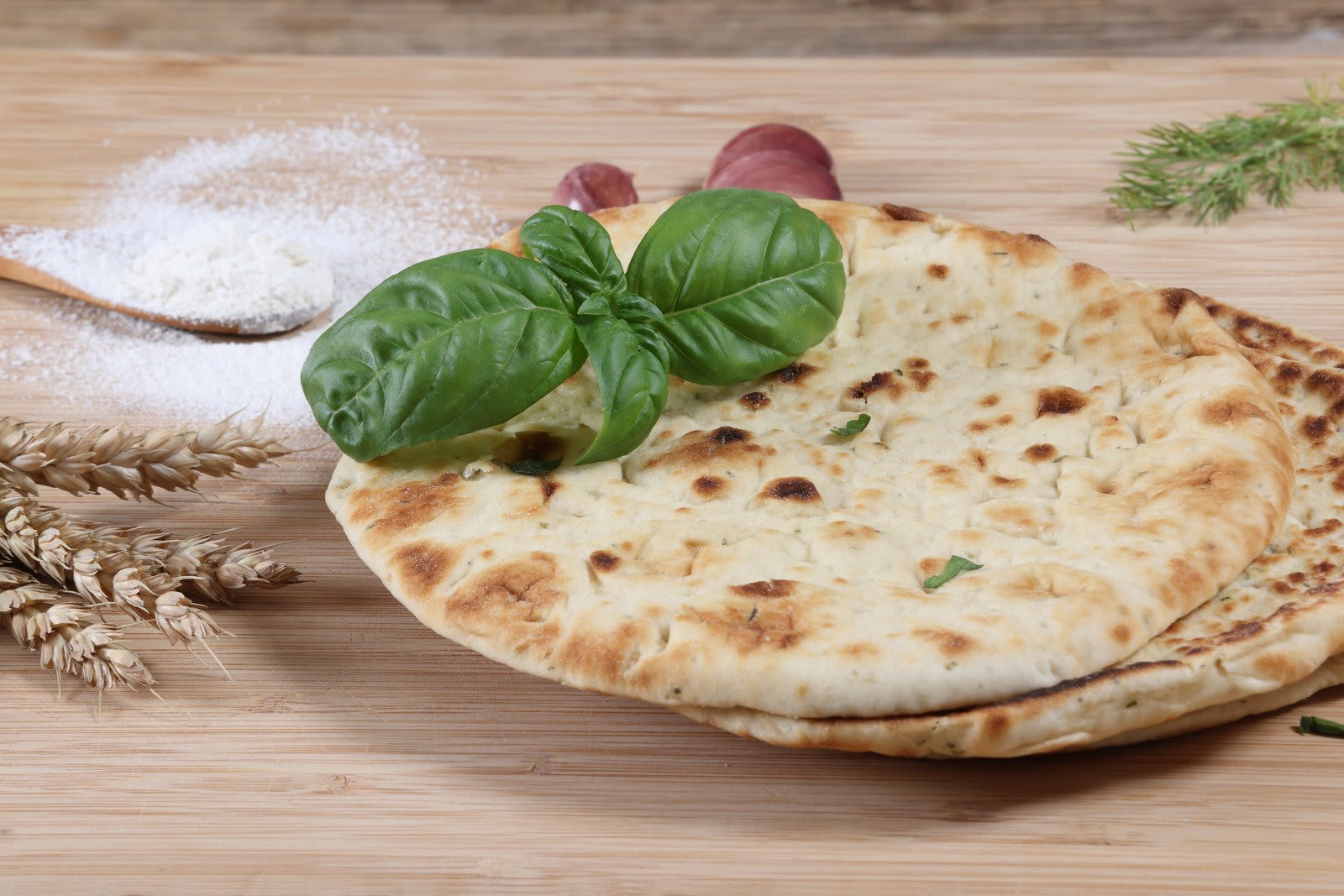 ‎Basil Naan - TANDOORI NAAN & PARATHAS - Agra Indian Masala | Authentic ...