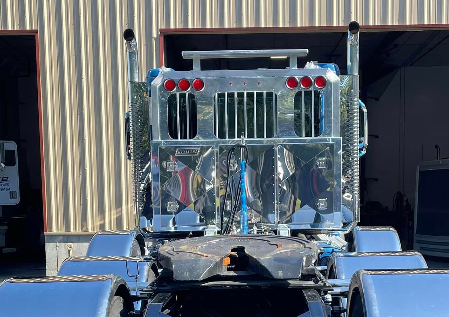 Fender Installation - Specialized Installations - Consolidated Truck ...