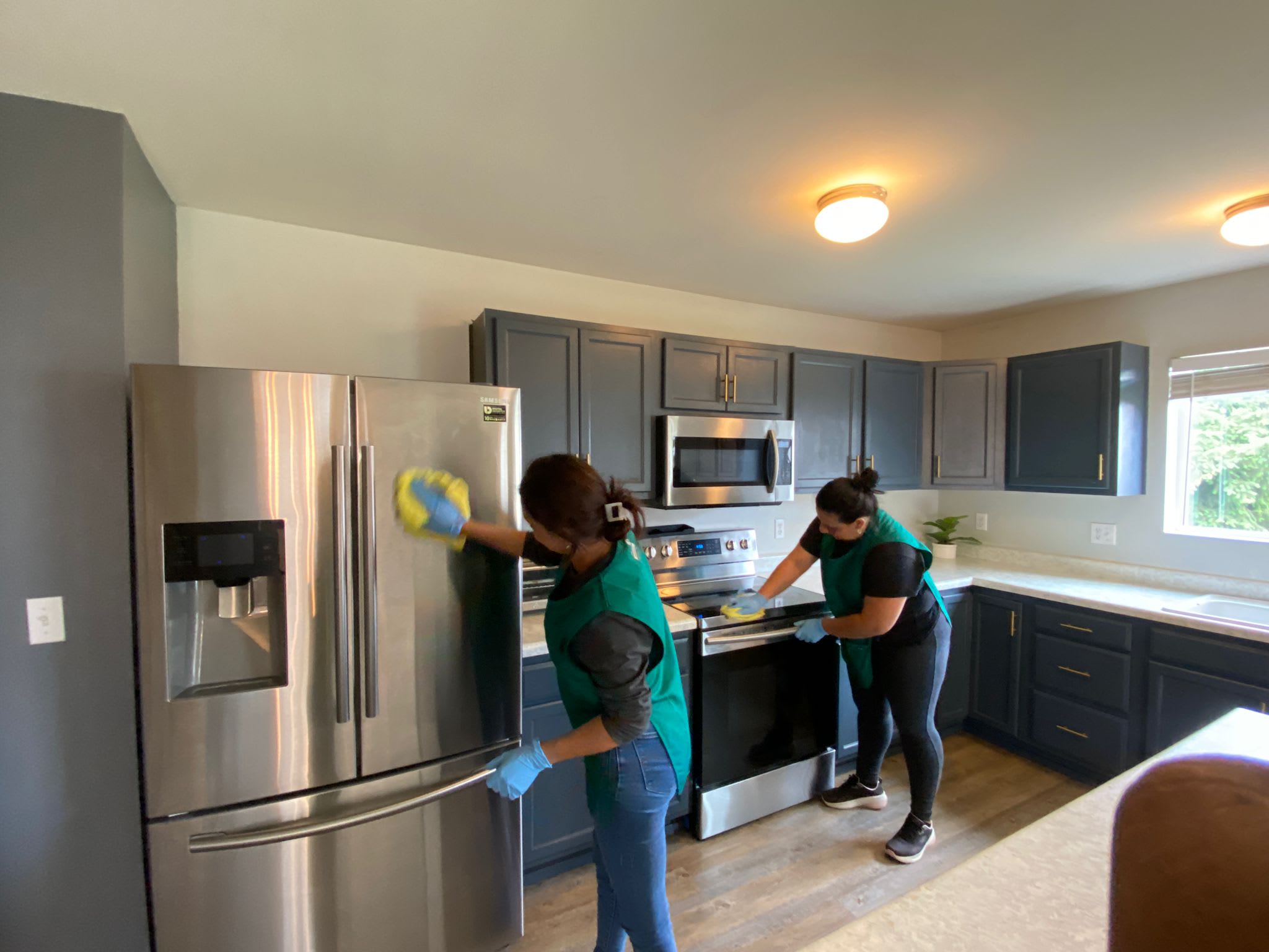 Verde Cleaning Service, LLC | House and Office Cleanings | Federal Way