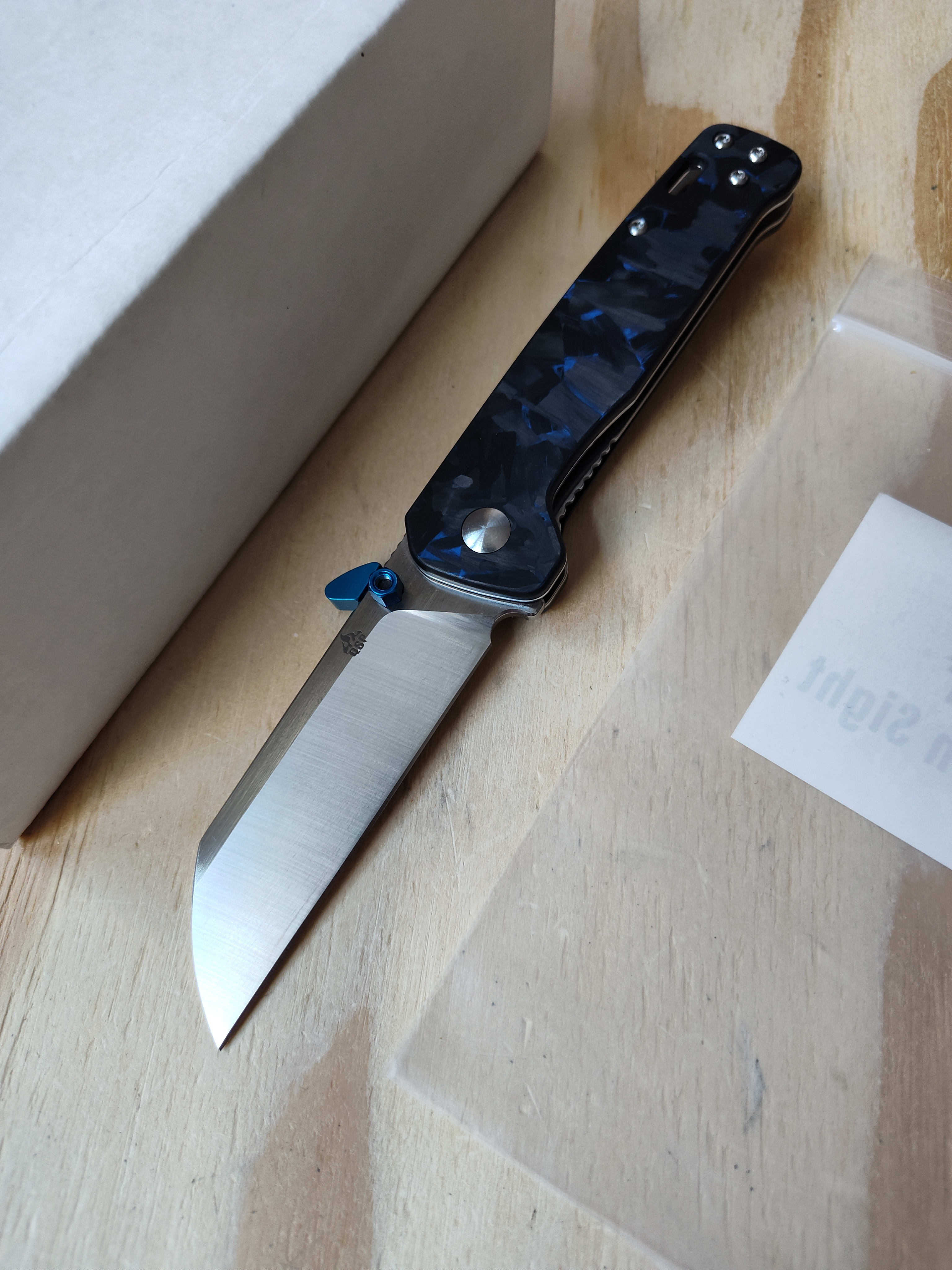 QSP Penguin Shredded Blue Carbon Fiber Pocket Knife - Used - Sharp On ...