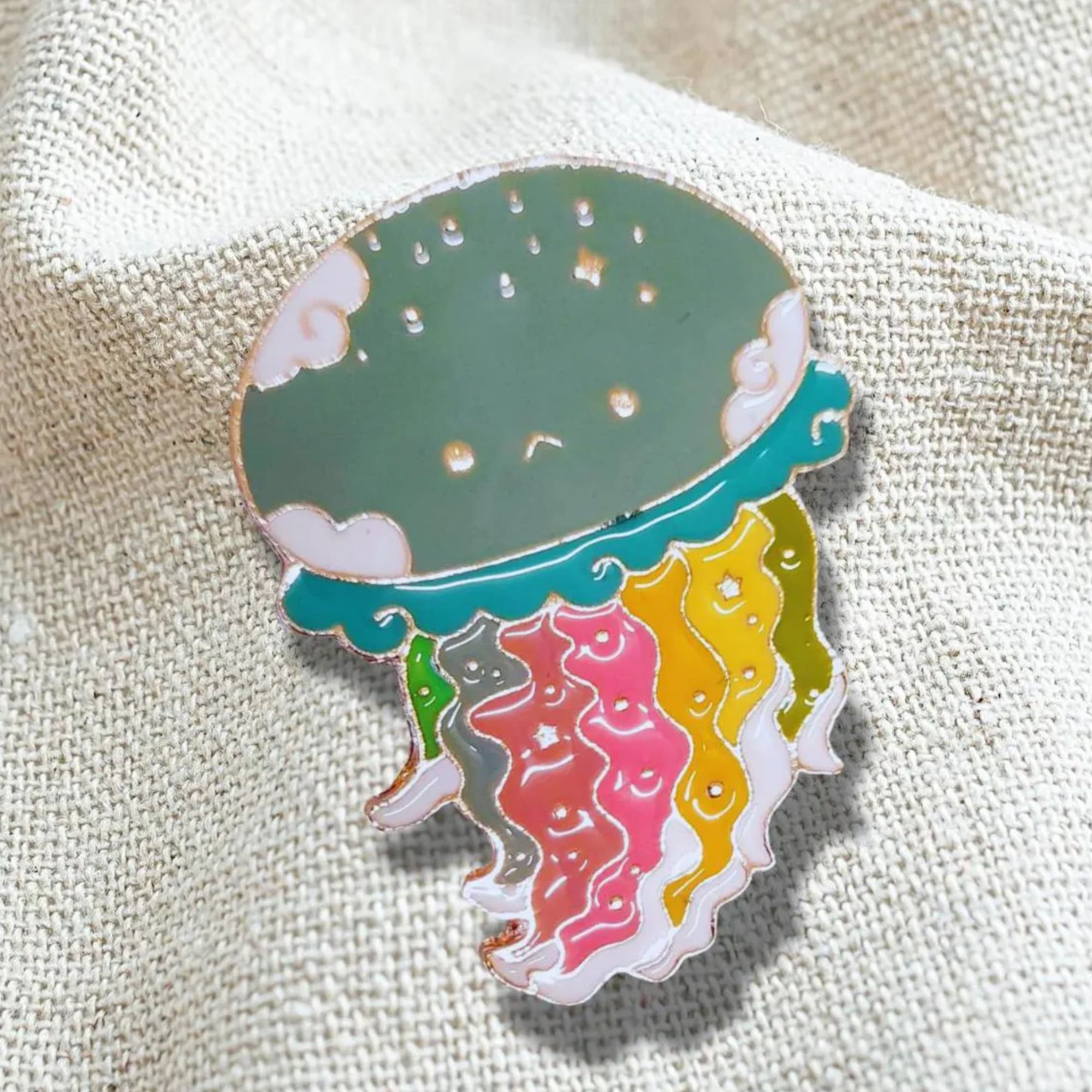 Cute Jellyfish Enamel Pin – Adorable Ocean-Inspired Accessory