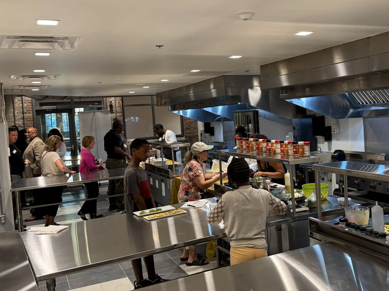 A Kitchen Like No Other for Culinary Innovators - Four Eleven Kitchen ...