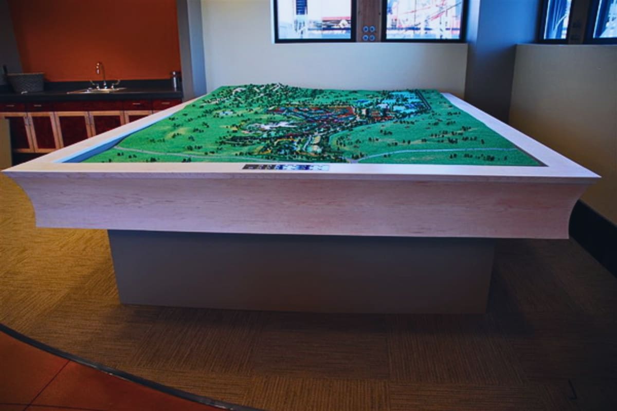 Custom Tables - Custom Scale Model Solutions - Glenn R. Johnson Scale ...
