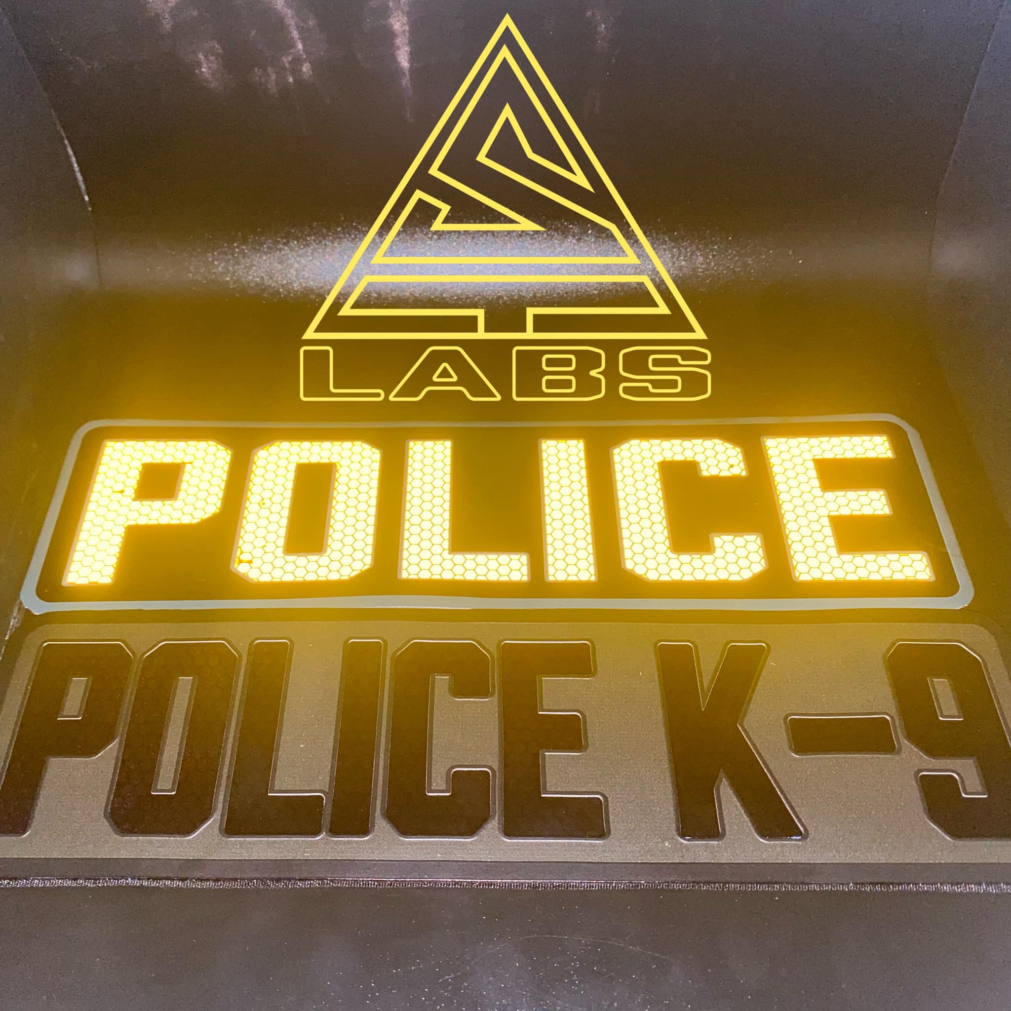 High-Visibility Custom Identification Placards & Identification Solutions