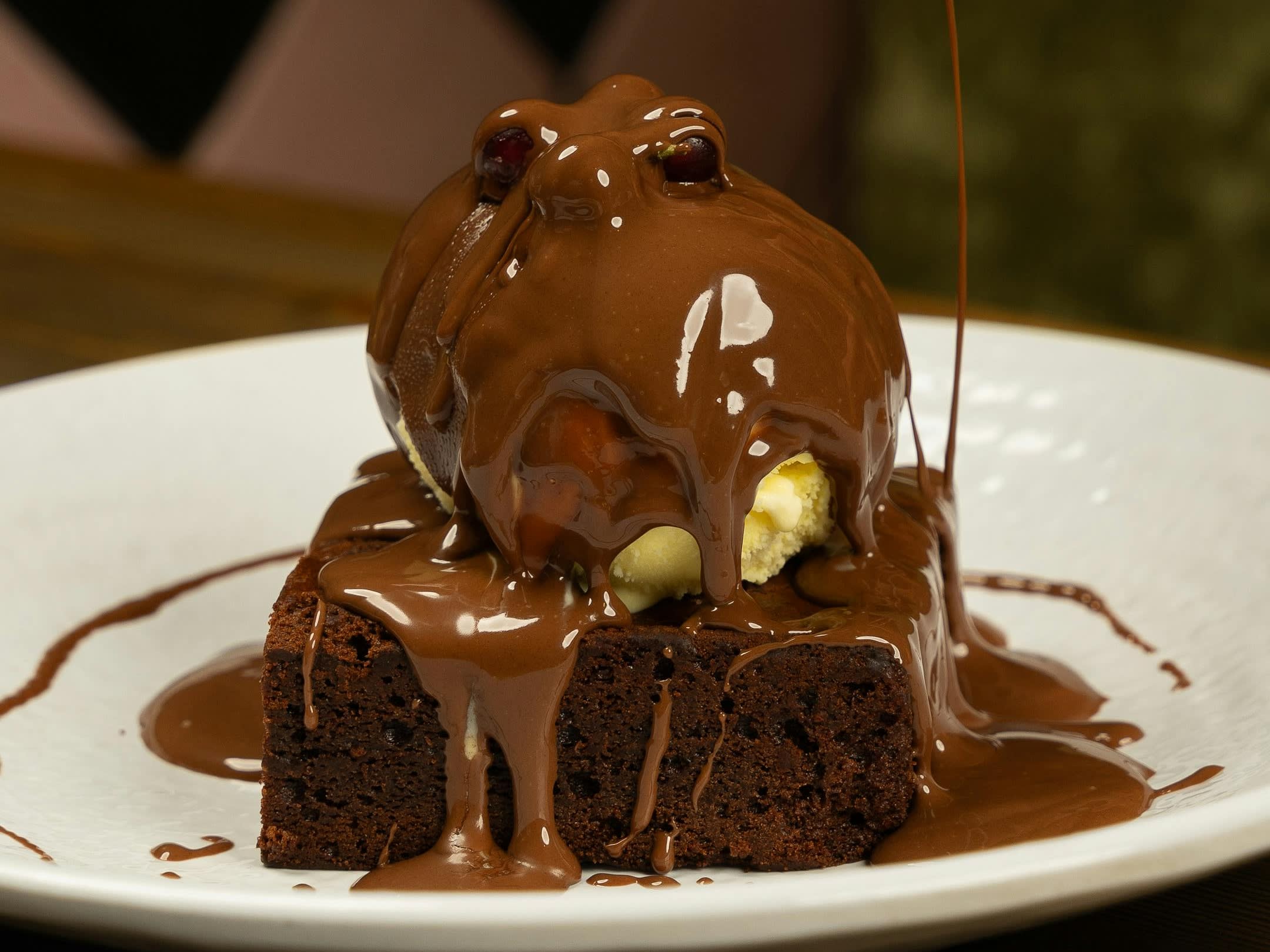 Warm Brownies & Cookie à la mode - Warm Dessert Delights Ideas- Add Ons