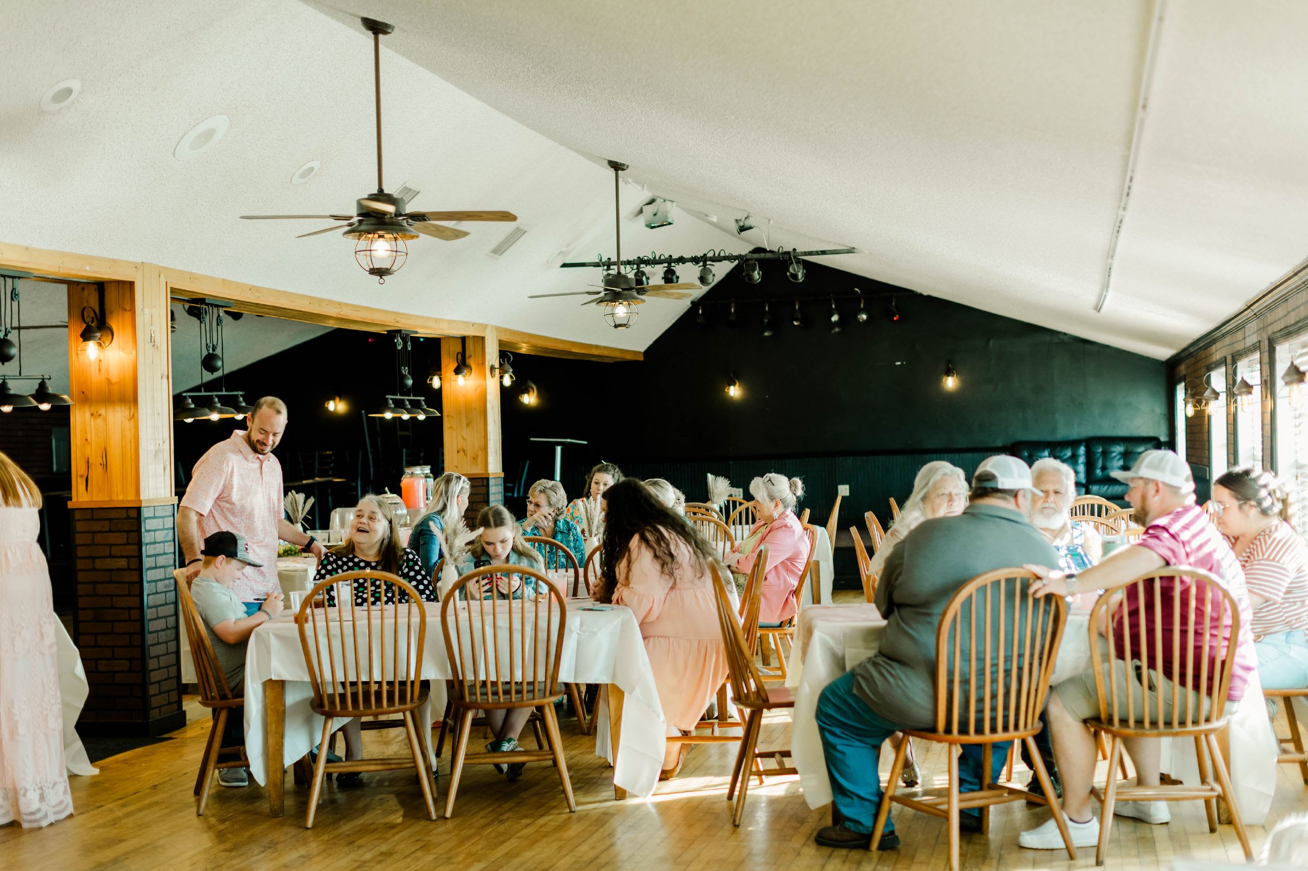 Lakeside Farmhouse for Events in Lake Butler - Fields of Grace ...