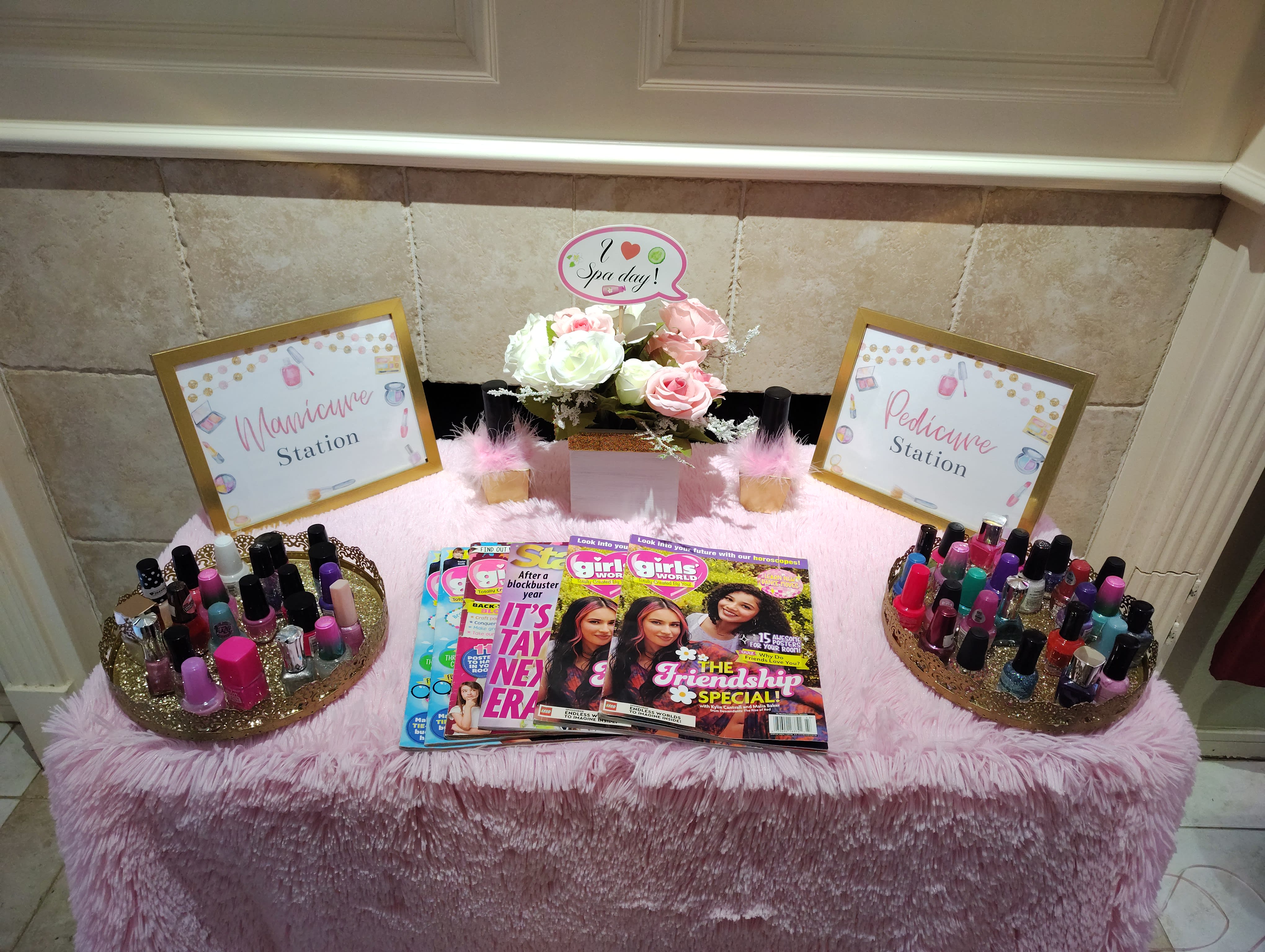 Party of 4 (Mani, Pedi+Mini Photo Session) - Spa Party Packages ...