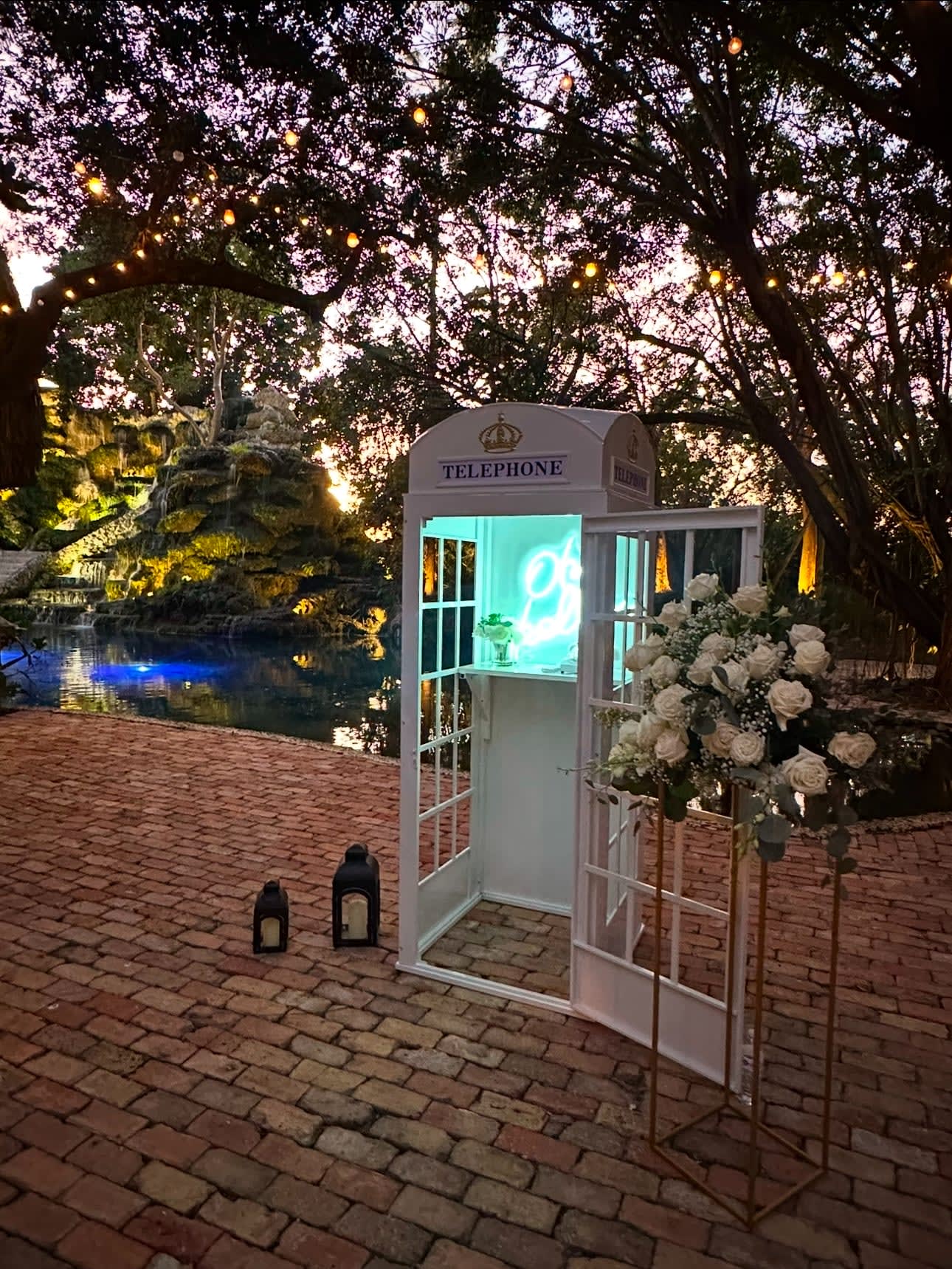 Audio Guest Book w/Phone Booth - Available Services - Gialenso Brothers ...