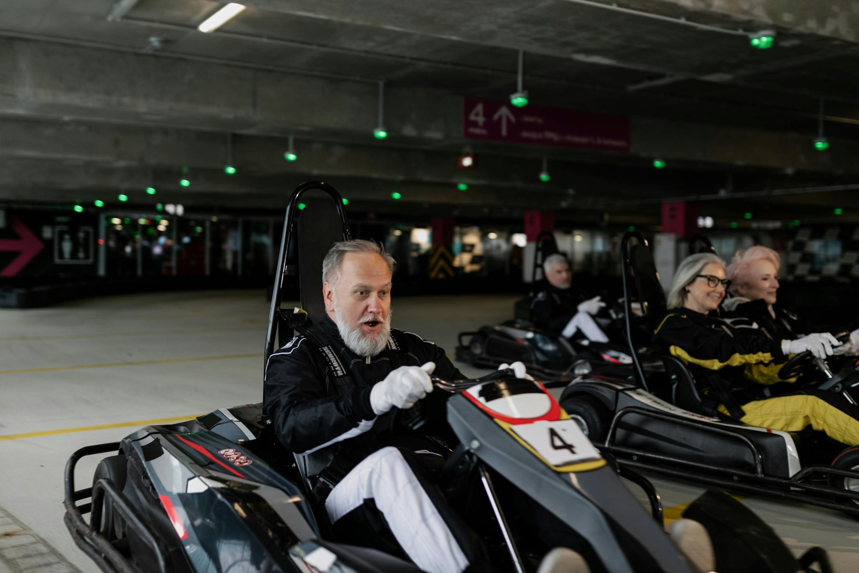 Indoor Karting - Indoor Entertainment - Speed Zone & Amusement LLC ...