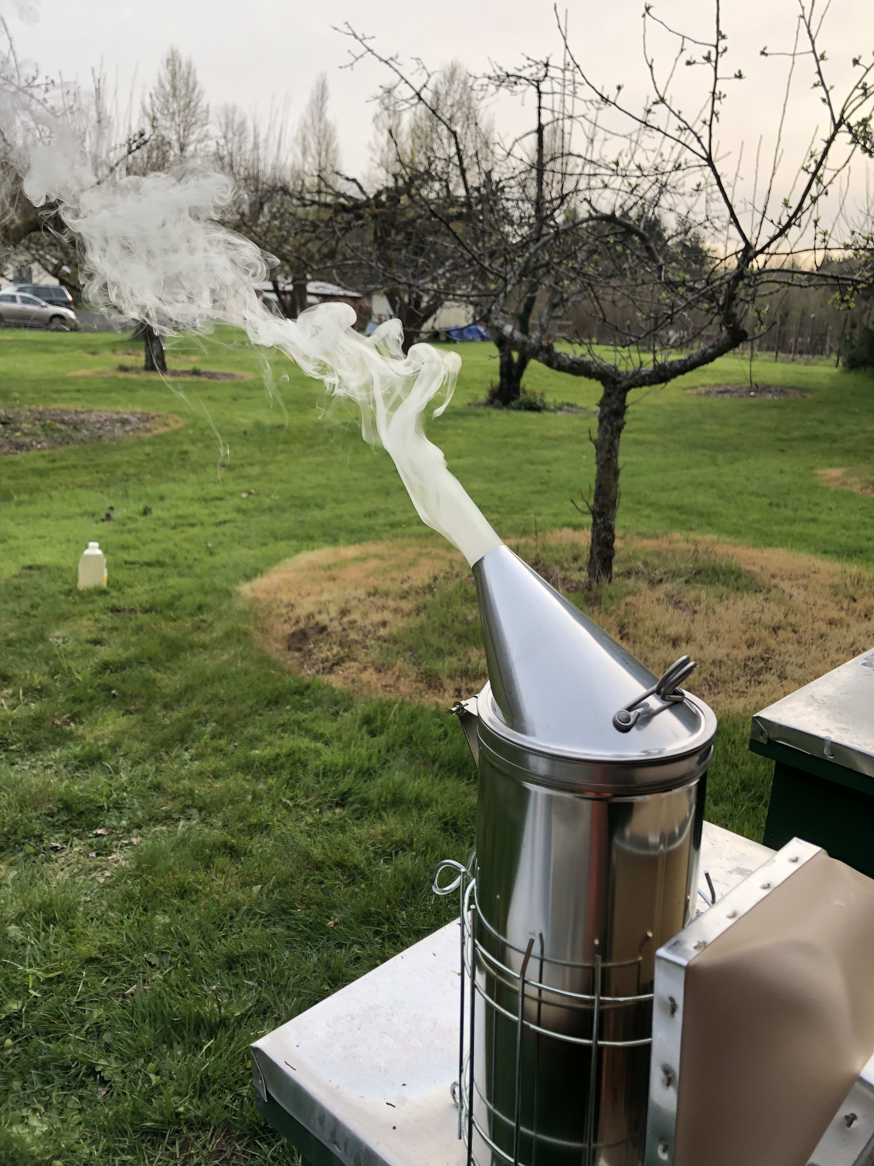 How to light a Smoker - Education & Resources - Woodland Creek Honey ...