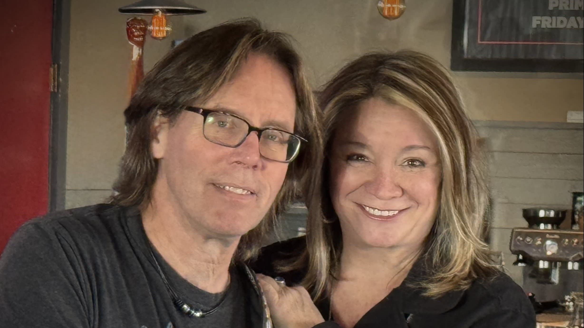 Joni Wallace Music | Live Singer & Songwriter | Norwalk