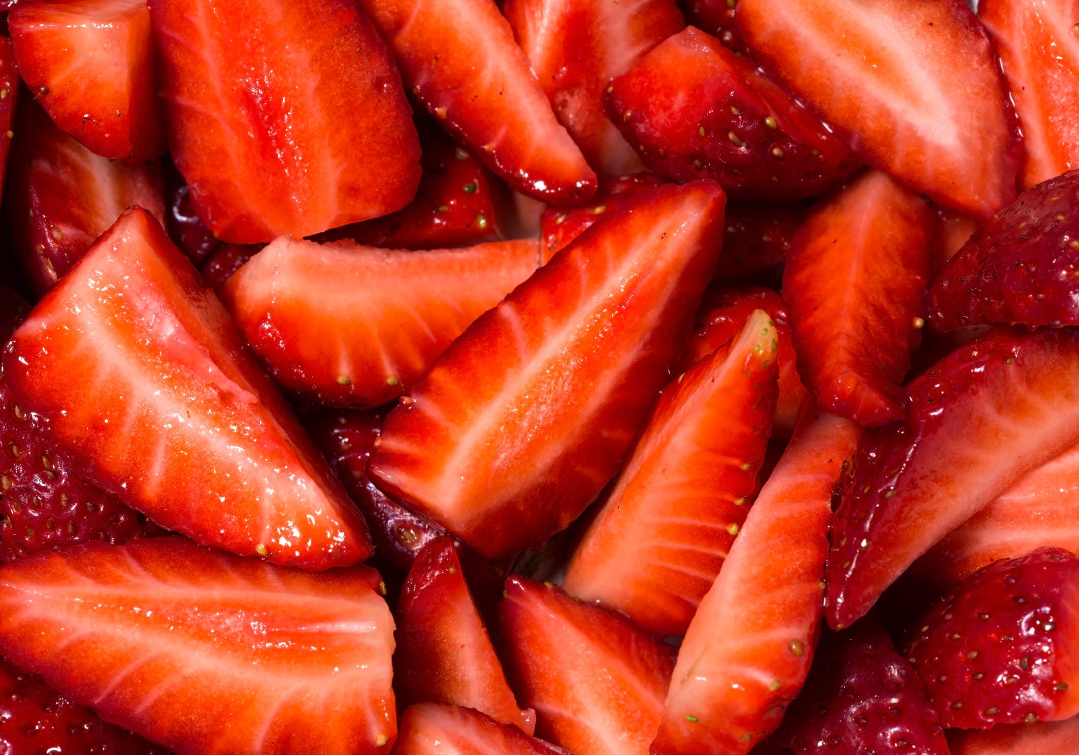 Freeze-Dried Strawberries - Freeze-Dried Fruit - Cosmic Candy Emergency ...