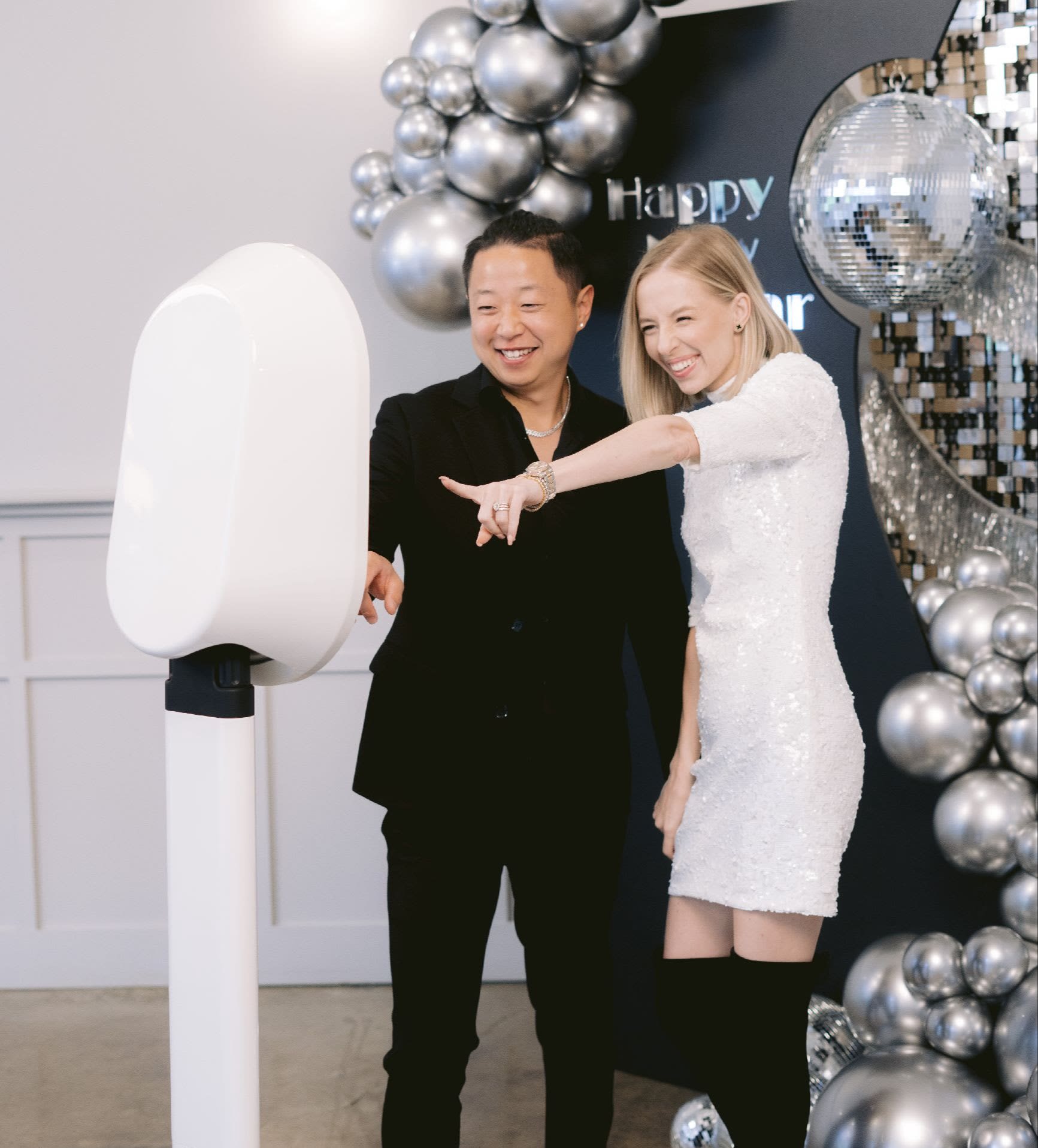 Photo Booth Rental - Capture Your Best Moments - Photofun With Randi ...