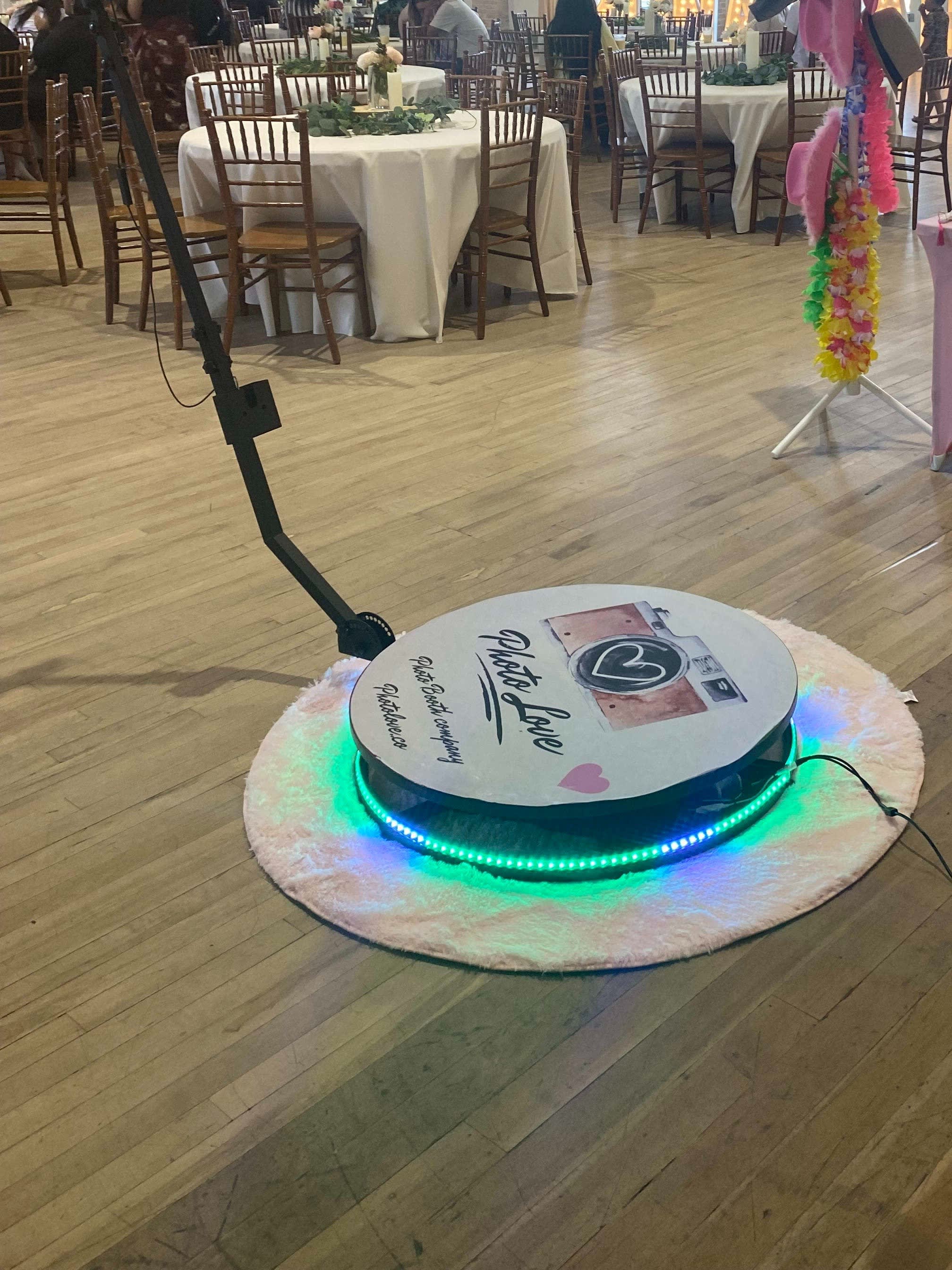 360 Experience - Packages - Photo Love Photo Booth Company and Events ...