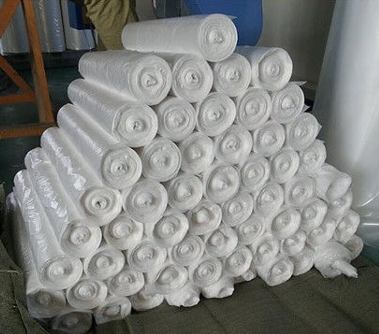40 x 80 - Plastic Poly Hockey Skating Rink Liners 6 mil white - Midwest ...