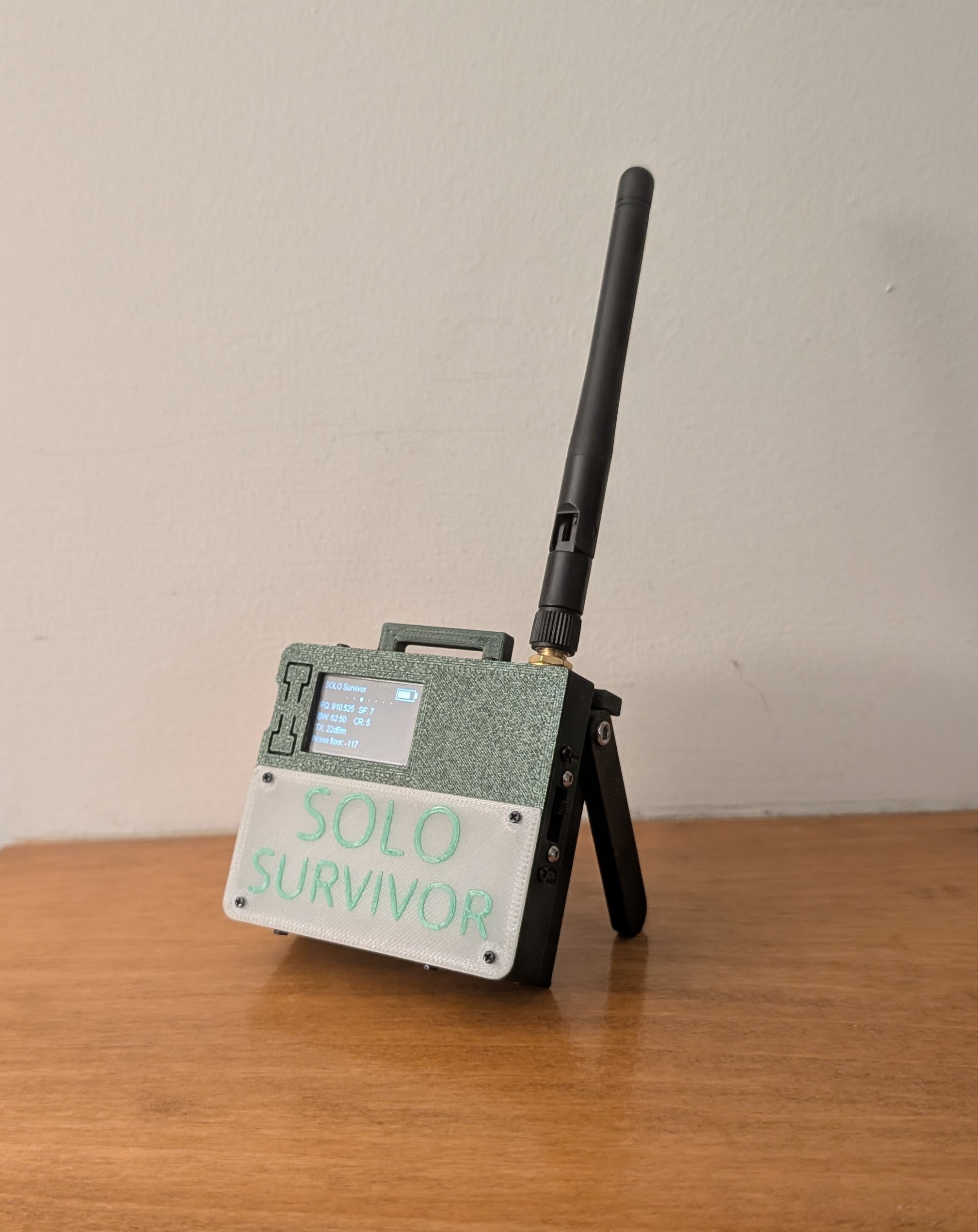 SOLO Survivor - Off-Grid LoRa 915MHz Radios Programmed with Meshtastic®